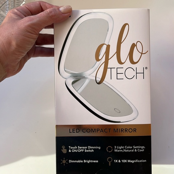glowtech | Accessories | Rechargeable Super Bright Led Compact Mirror 3 ...